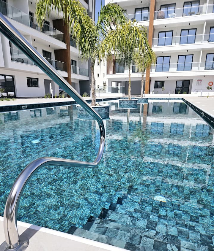 Stylish Studio Overlooking Pool (303) - Kato Paphos