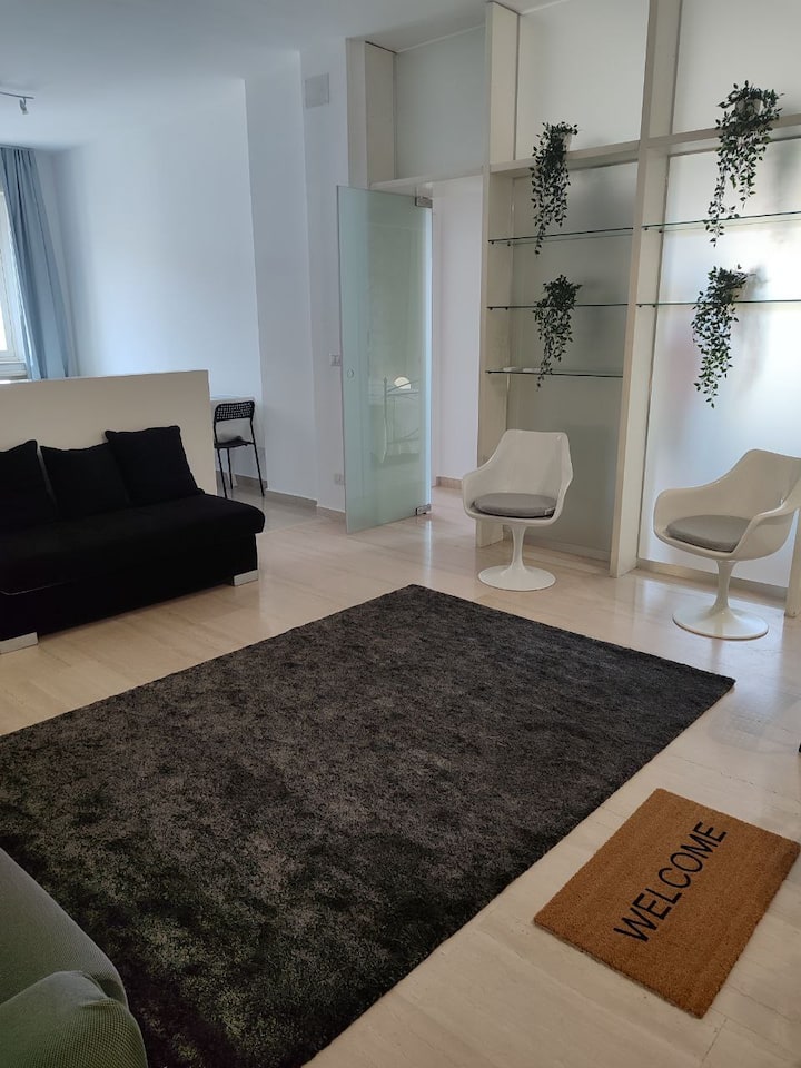 Italia House - Catania