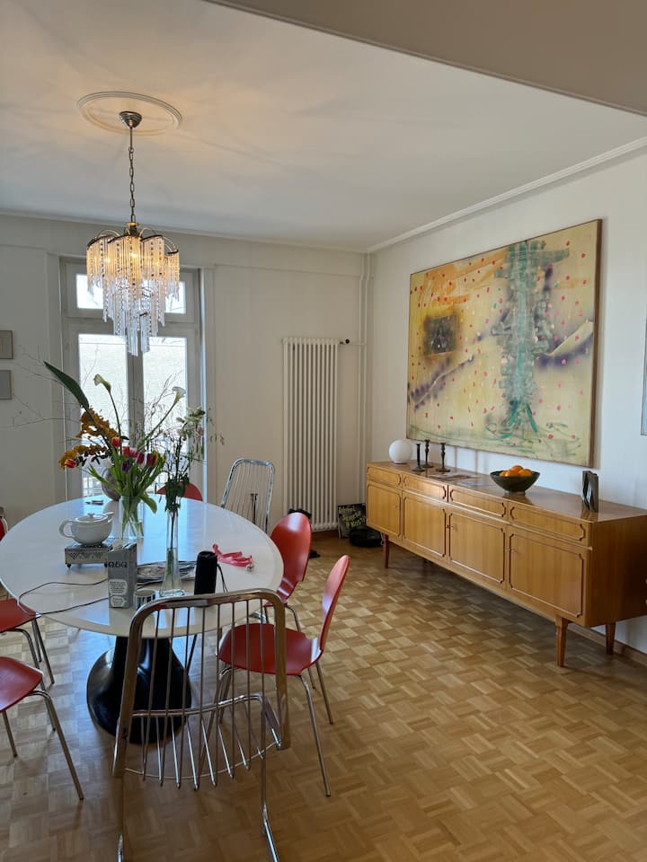 Super Central Charming Apartment - Bâle