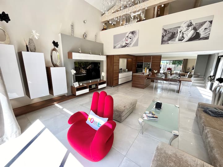 Annexe B.b. Chic Gîte 5* - Piscine Chauffée Et Spa - Orange