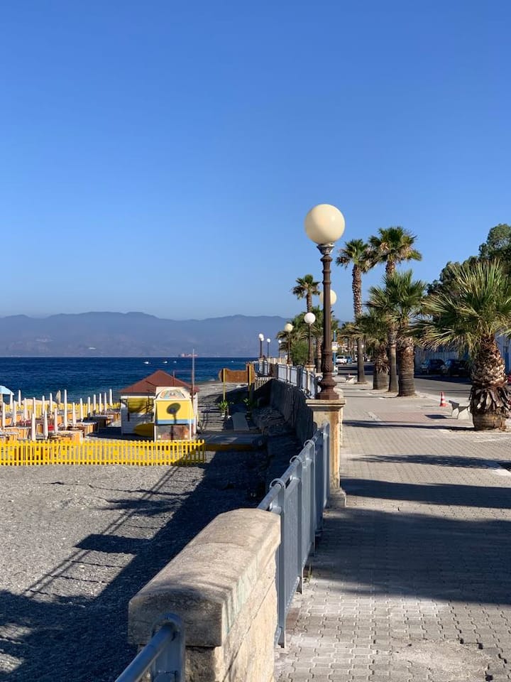 Villa Sul Mare Costa Ionica Rc - Kalabrien