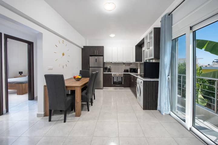 Rhodes Center 2-bedroom Apartment - Rodas