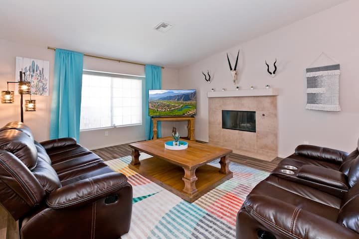 Desert Oasis Near Palm Springs - Desert Hot Springs, CA