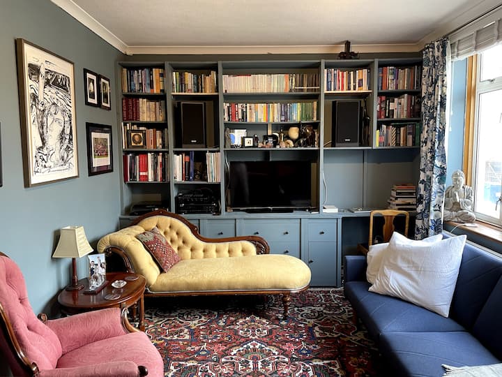Cozy Room In Trendy North London - Cockfosters