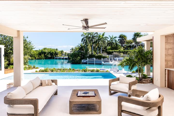 Waterfront Luxury – Seafoam Cay - Turks- und Caicosinseln