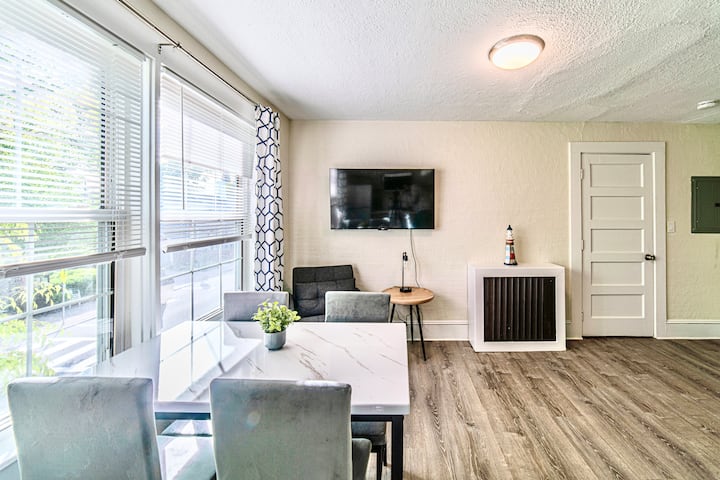 Renovated One Bedroom Falmouth - Woods Hole, MA