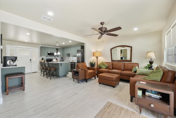 Dfw Hideaway The Best In Dallas! - Irving, TX