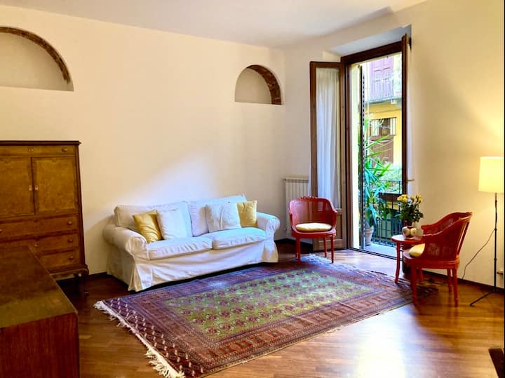 Elegant Traditional Central Apt - Milaan