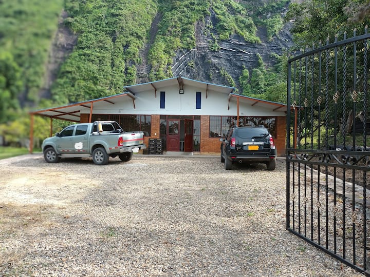 Finca La Rivera - La Mesa