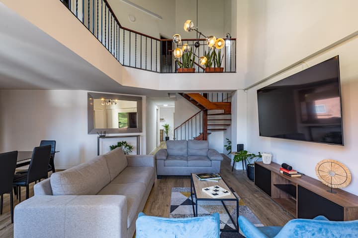 Penthouse Duplex  En Laureles Jacuzzi - Medellín