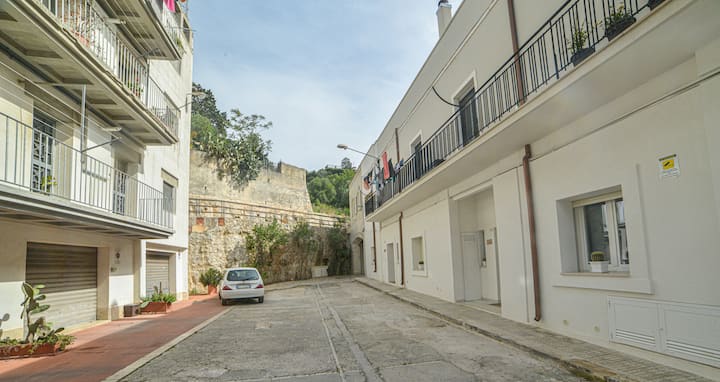 Centro Storico, Comoda Con Parcheggio E Nuovissima - Salento, Italia