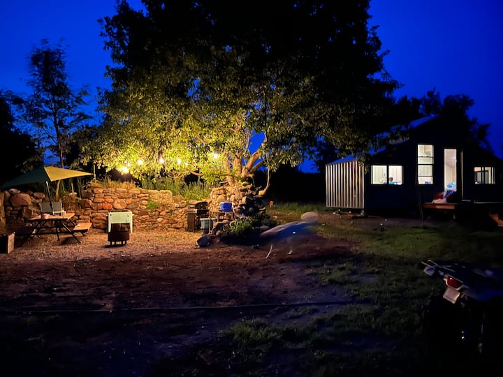 Bunkie On The Farm. - Uxbridge, ON, Canada