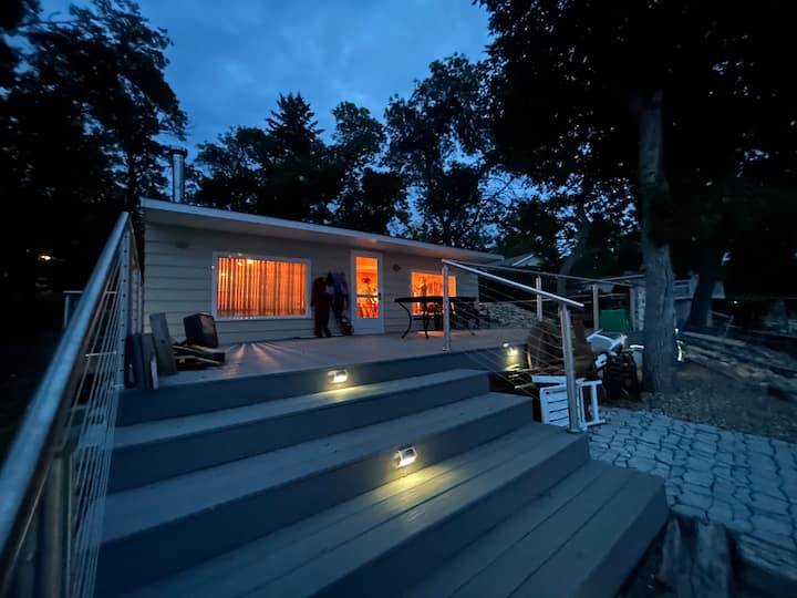 Katepwa Lakefront Cabin Rental - Katepwa Point Provincial Park