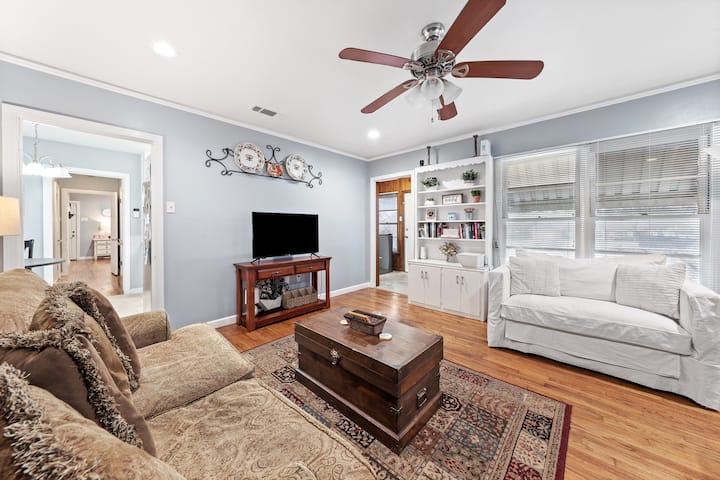 Historic District Cottage - Temple, TX