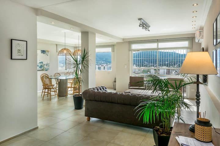Departamento Lujoso Y Amplio Con Piscina - Salta
