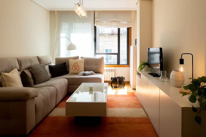 Pleno Centro Vigo - Parking ツRias Baixas Rentals - Vigo