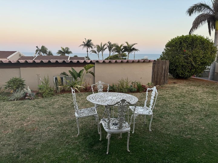 21 Chakas Rock Chalet - Ballito