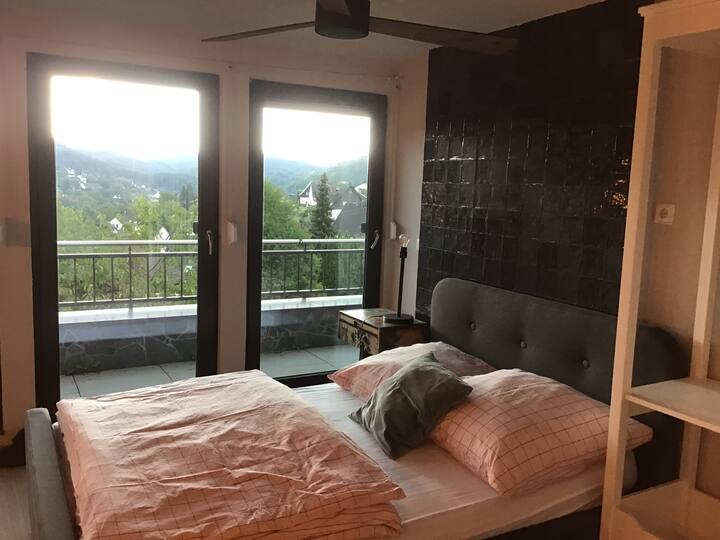 Dachgeschosswohnung - Gummersbach
