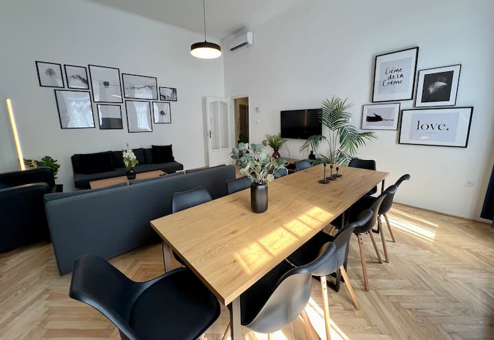 Tilia Suite In Harsfa Street - Budapest
