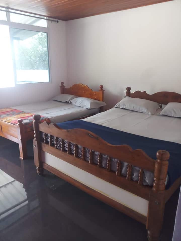 Spacious Homestay For Family-friendly With Patio - 마시나구디