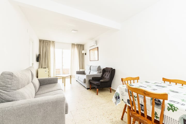 Apartamento En Benidorm Centro Con 3 Dormitorios - Finestrat