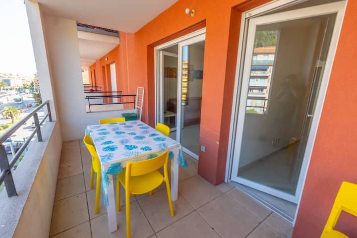 Joli 2p Avec Terrasse Piscine Et Parking 110i - Menton