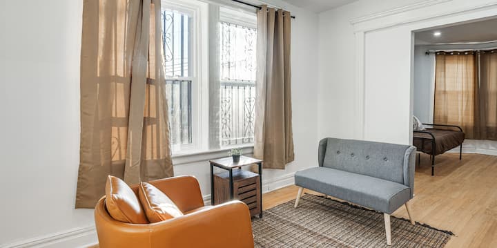 Newark Hideaway: For Travelers, Professionals Etc. - New York