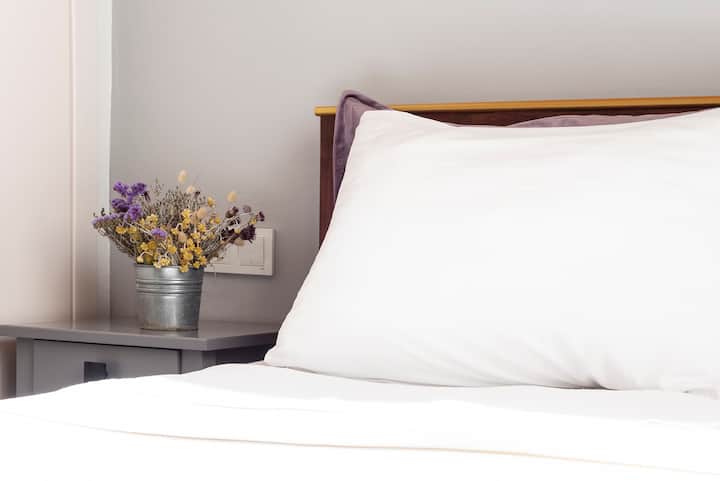 Adabahçe Pansiyon - Zeytin Oda - Bozcaada