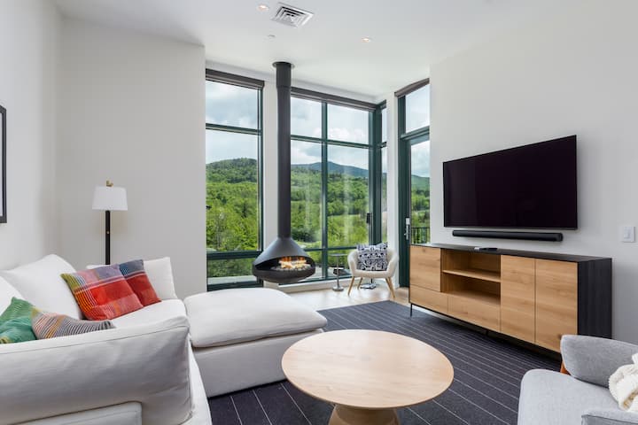Modern Alpine Residence At Spruce Peak - Stowe, VT