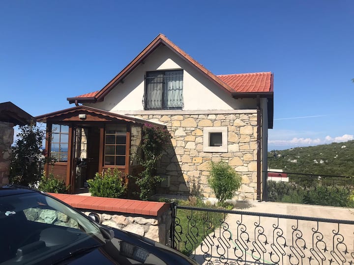 4+1 Lüks Villa - Karaburun