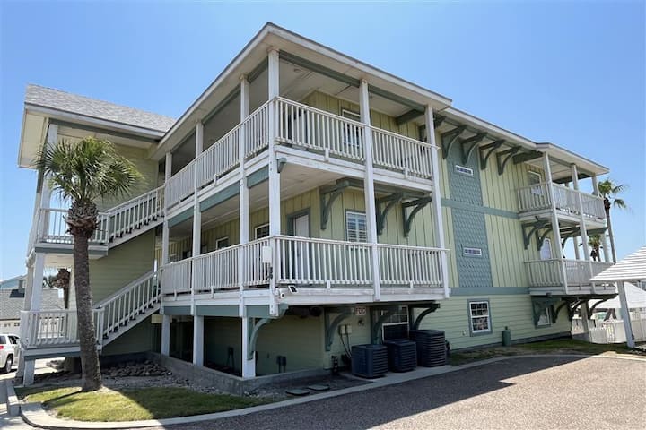 Queen Suite - Port Aransas, TX