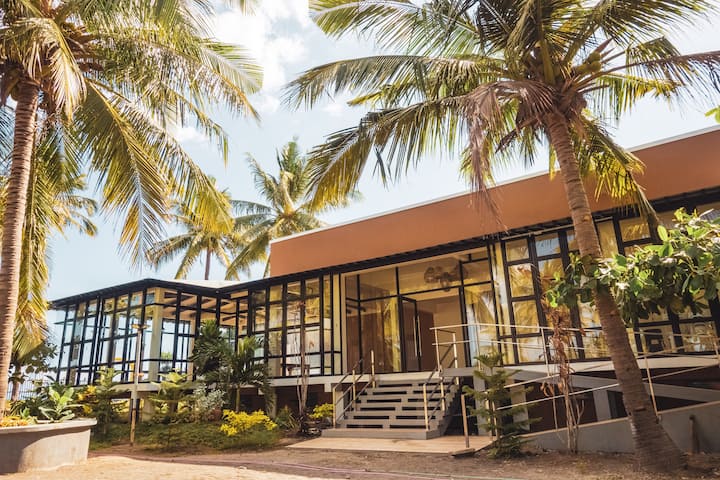 Alon Events Place: 1hr From Tagaytay+team Building - Lemery