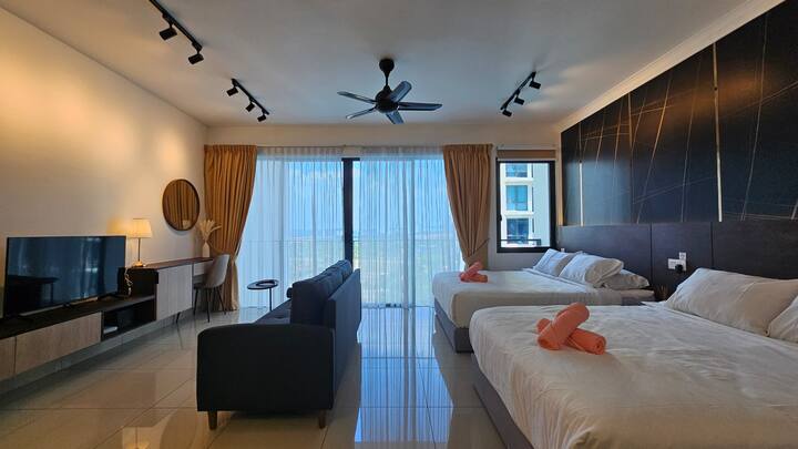 Luxury Studio @ Trefoil - Shah Alam