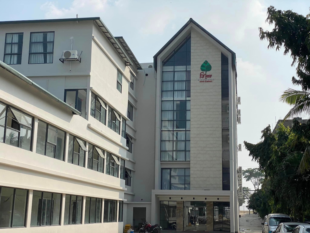 Lit triple de luxe - Bed and Breakfasts à louer à Kuakata, Barisal ...