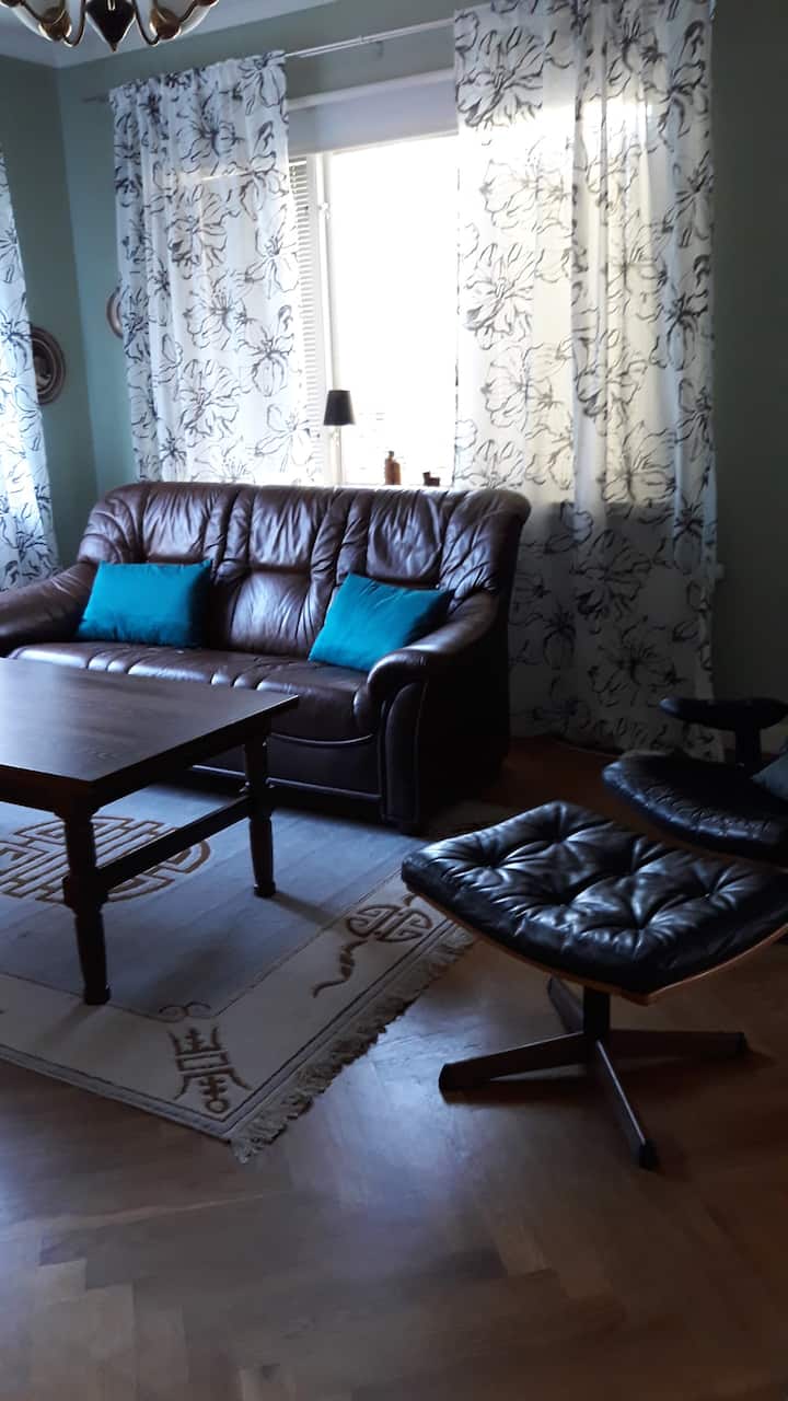 Möblerad 3-rums Lägenhet I Villa Kort-tid - Motala