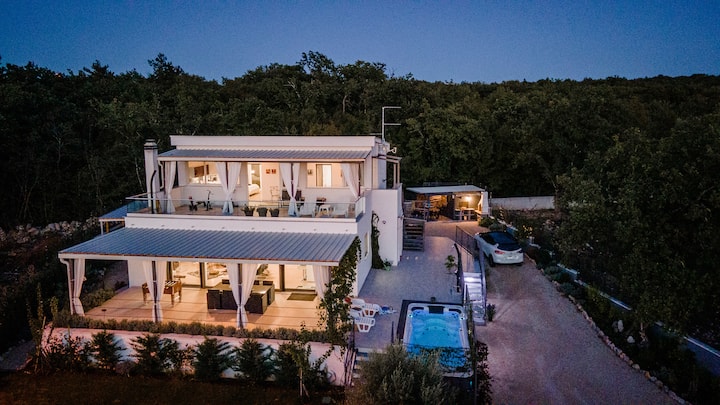 4 Bedroom Villa On Island Krk - Malinska