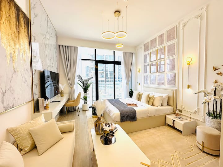 Luxury Studio Near Downtown W/premium Facilities - Dubai