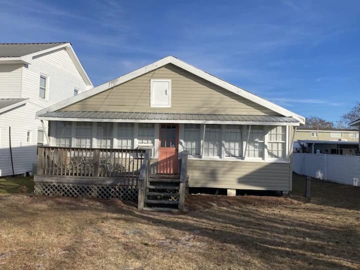 Tyson's Bungalow - White Lake, NC