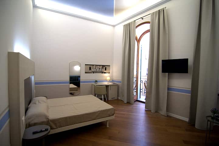 Giuliani Rooms - La Mole - Ancona