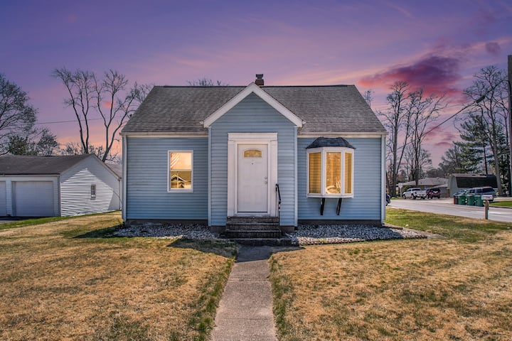 Nd Friends And Family Lodging - South Bend, IN