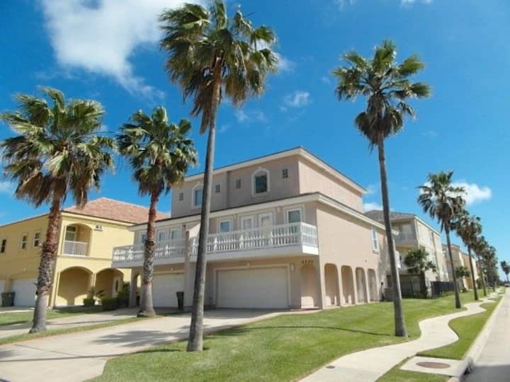 6500 Bayview Las Villas Dream House Gated  #660755 - South Padre Island