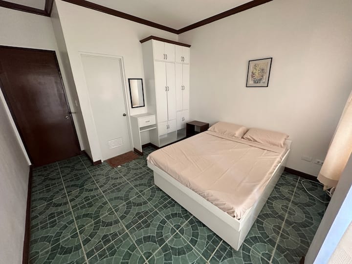 Baclayon Bay Breeze (Pandanroom) - Baclayon