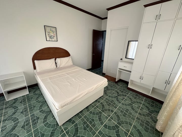 Baclayon Bay Breeze (Hapaoroom) - Baclayon