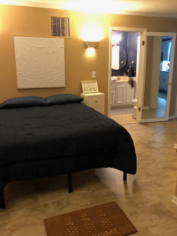 Quiet Escape Near Everything! - Columbia, SC