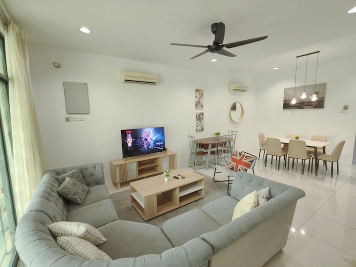 3 Storey 7b5b Terrace For Group Up To 28 Pax - Teluk Kumbar