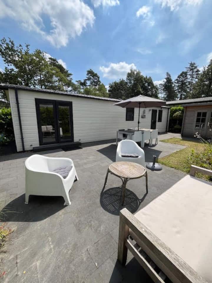 Boshuisje A


Vakantiepark Het Lierderholt - Apeldoorn