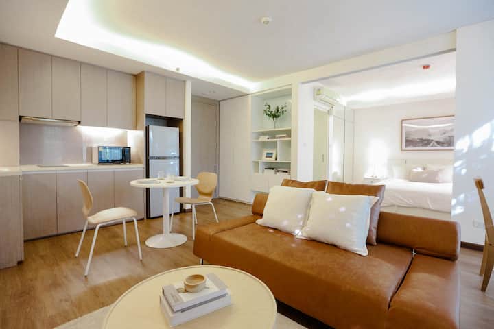Lovely 1br Condo Near Bts Ekkamai Sukhumvit 61 - Thailand