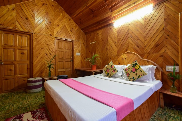 2 Or More Wooden Cottages By The River - Jibhi