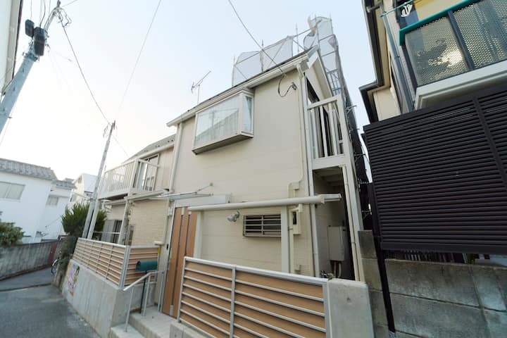 Shinjuku Deep Lane White House - Shinjuku City