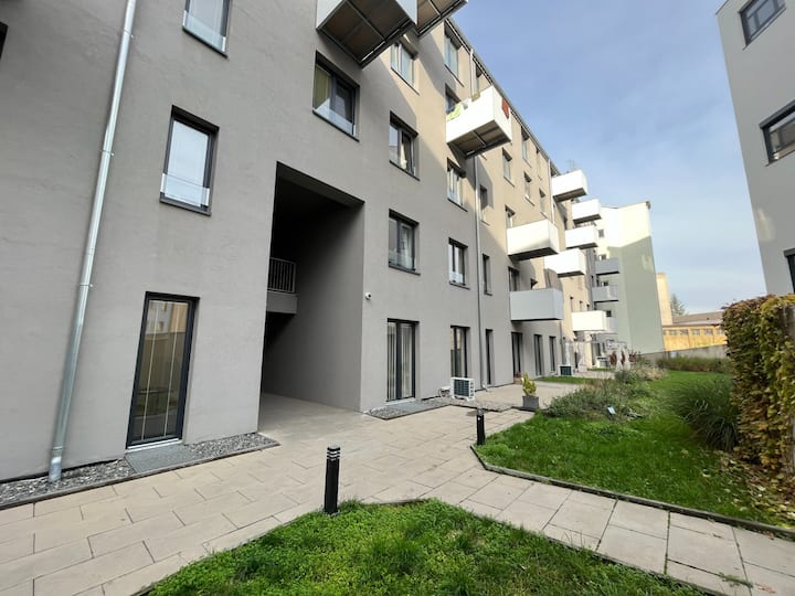 New Beautiful Apartment Near Center - Brno